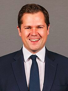 EXCLUSIVE: 15m migrants with new NI numbers - Are Govt immigration ...